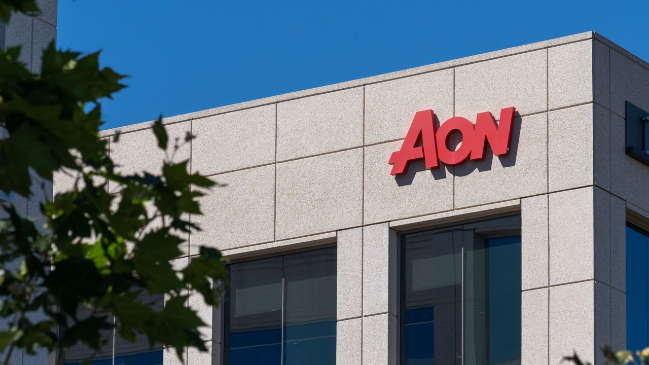 Aon banking on strong mid-year renewals for reinsurance revenue target ...